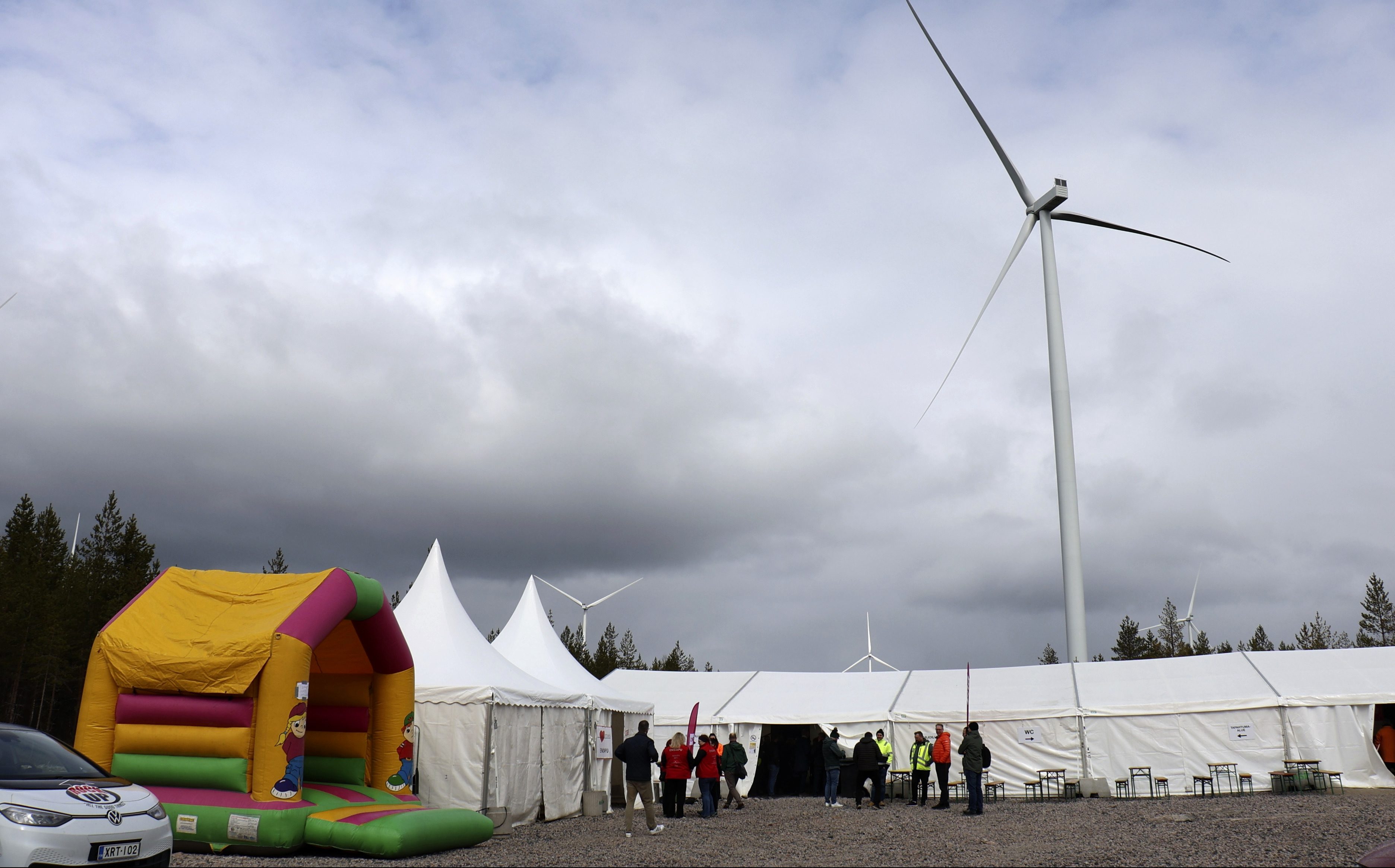 Iissä vietettiin tuulipuistojen avajaisia - Rantapohja
